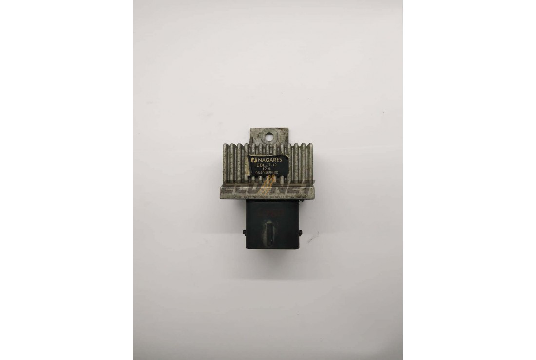 PREHEAT RELAY NAGARES NISSAN NAVARA D40 9640469680
